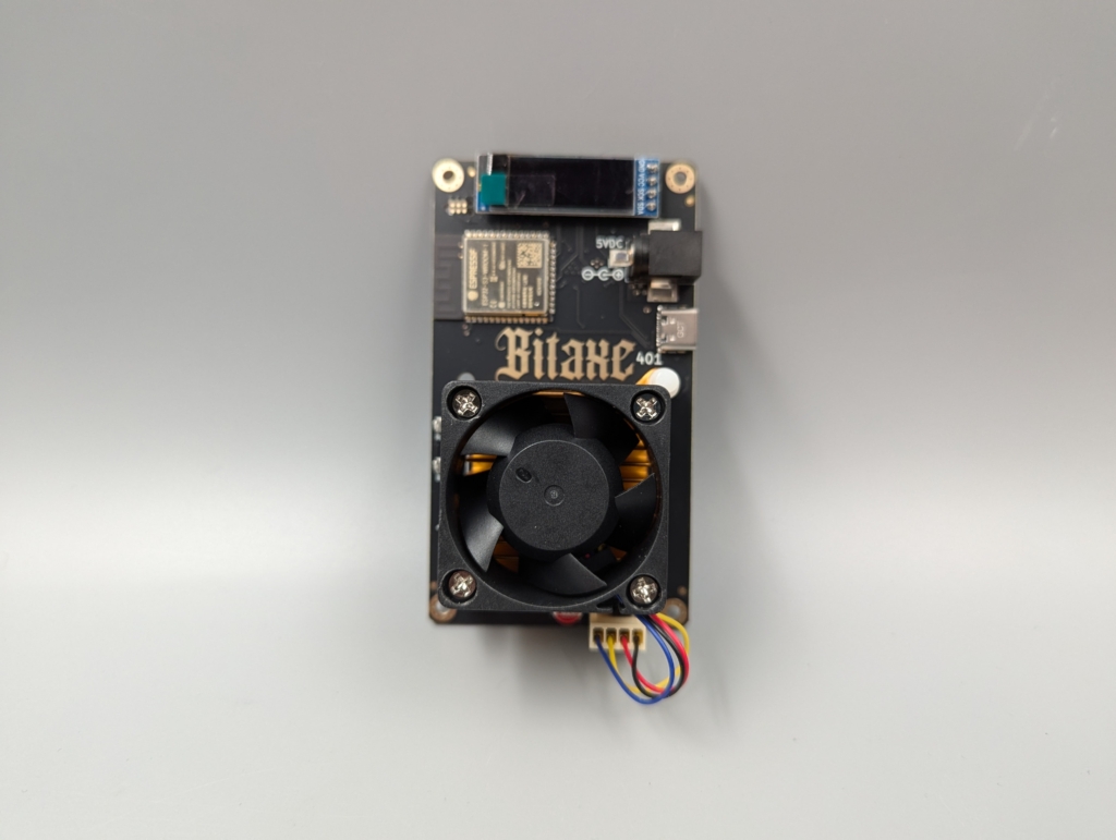 CoolAxe - Overclocking Stand - Go Brrr